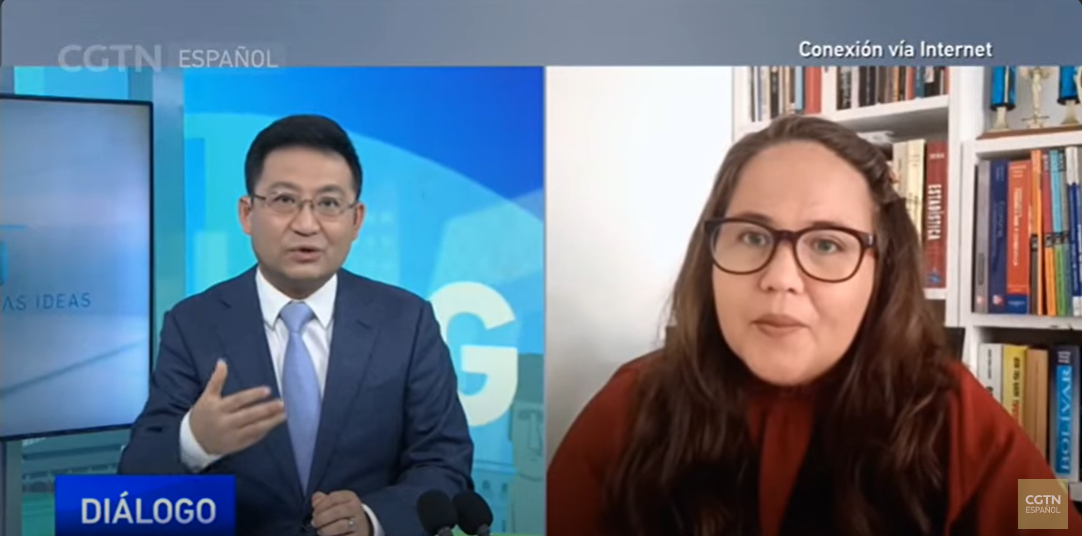 Directora del CVEC Aymara Gerdel es entrevistada en el programa Diálogo de CGTN sobre el 50 ...